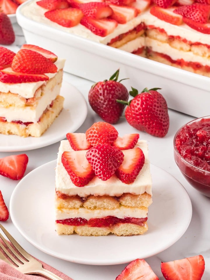 Strawberry Tiramisu