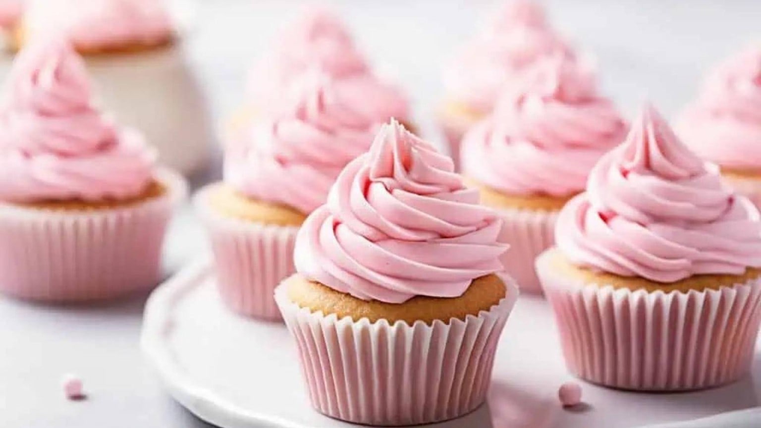 27 Delicious Cupcakes Perfect For Parties and Potlucks