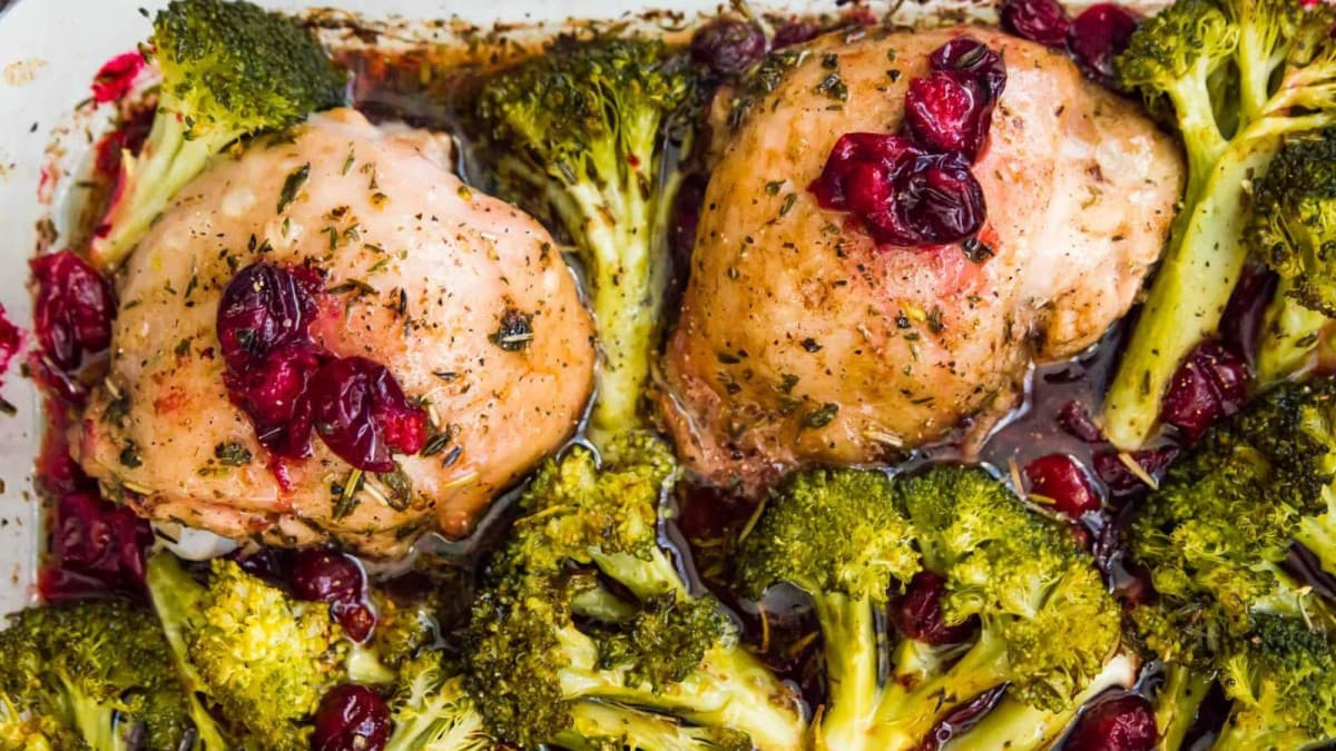25 Unique Christmas Dinner Recipes That Start A New Tradition