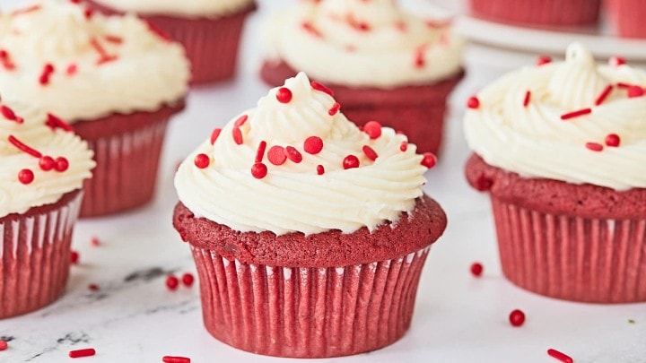 27 Delicious Cupcakes Perfect For Parties and Potlucks