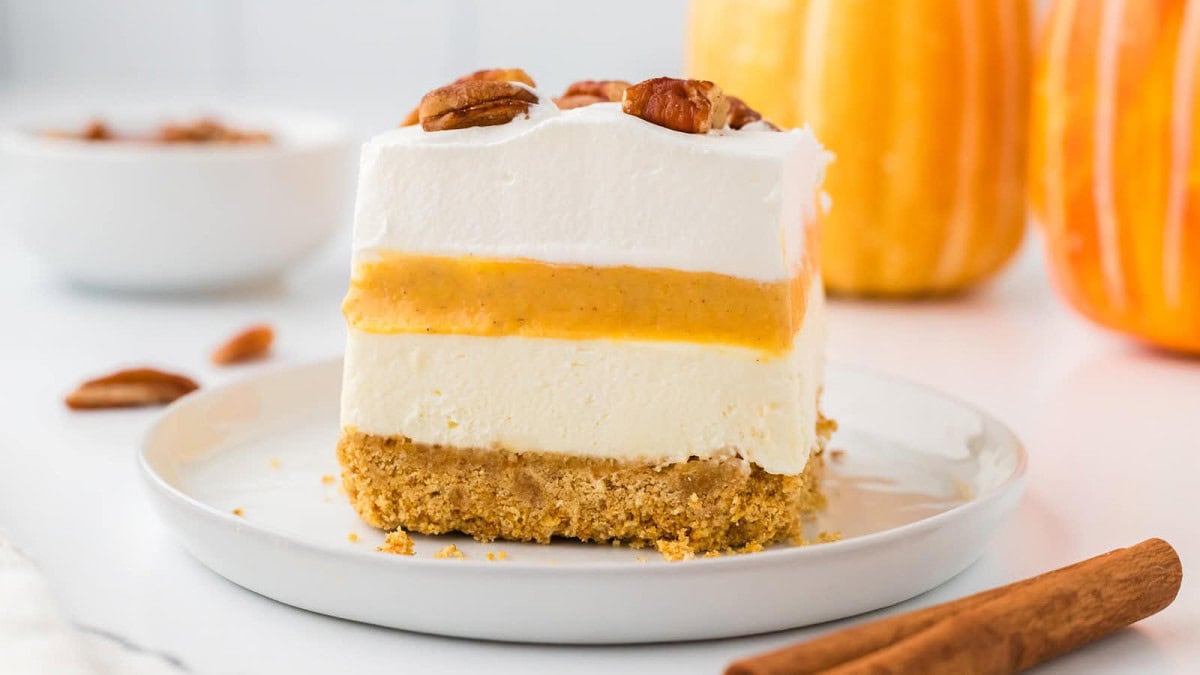 Easy Pumpkin Delight - Simply The Best No-Bake Fall Dessert
