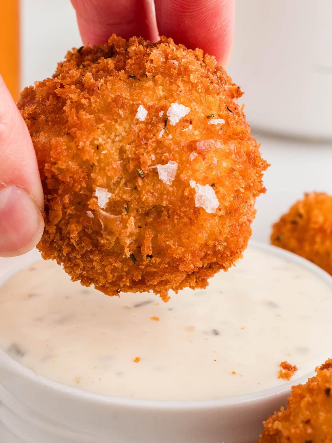 Best Mac and Cheese Bites