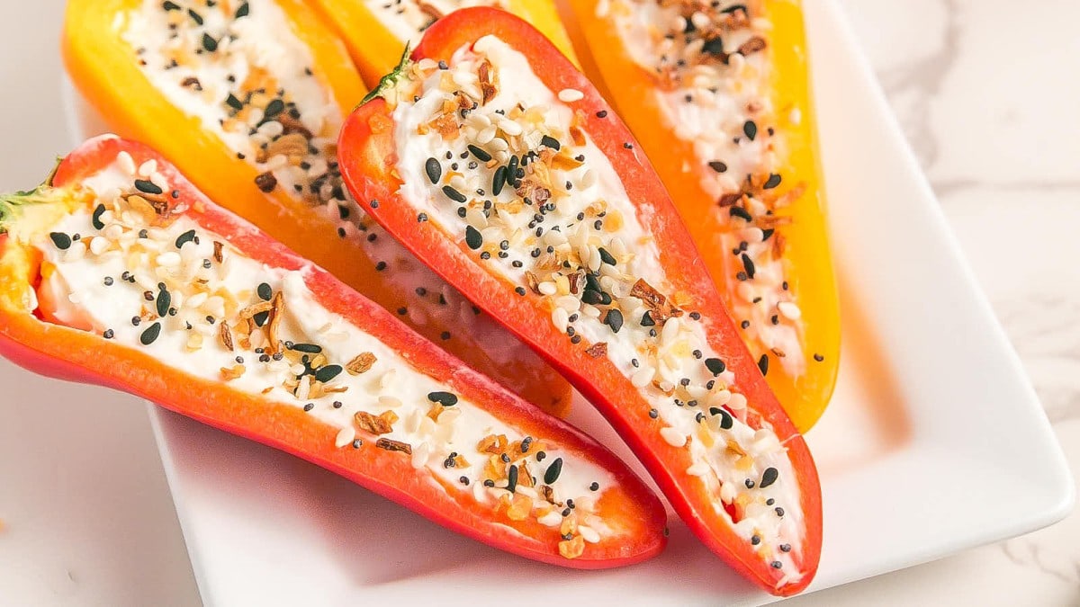 Easy Stuffed Mini Peppers Ready in 15 Minutes