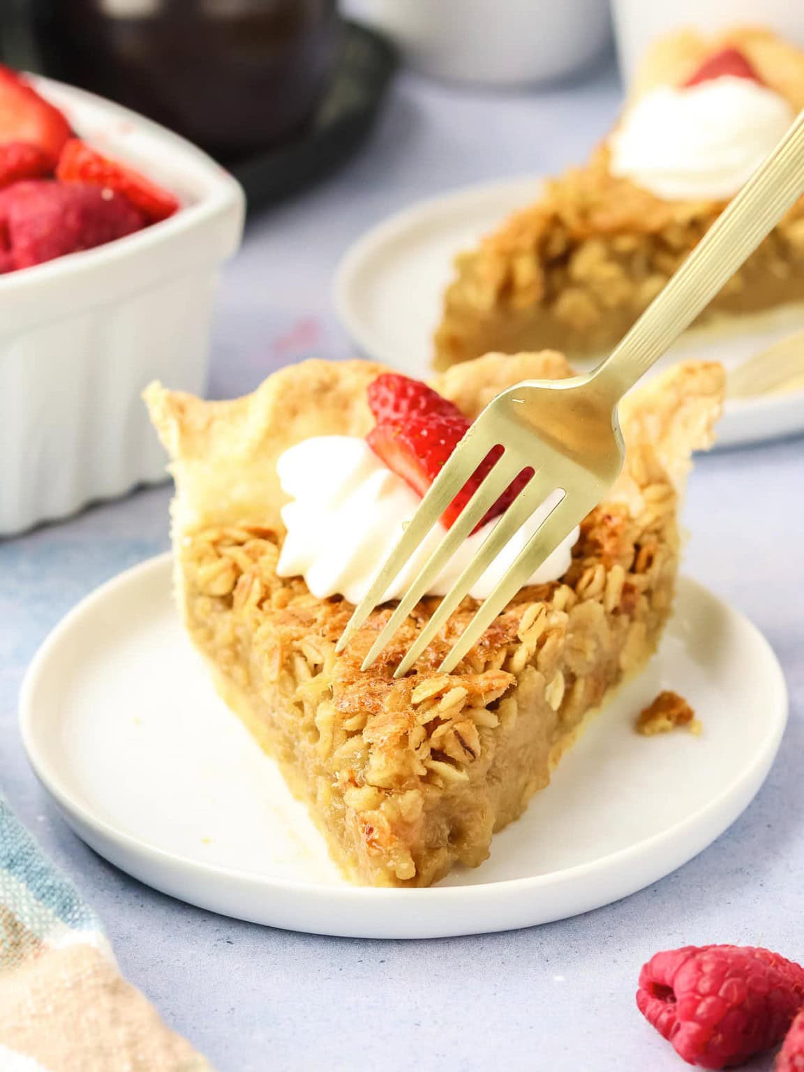 Old-Fashioned Oatmeal Pie Recipe Your Family Will Love