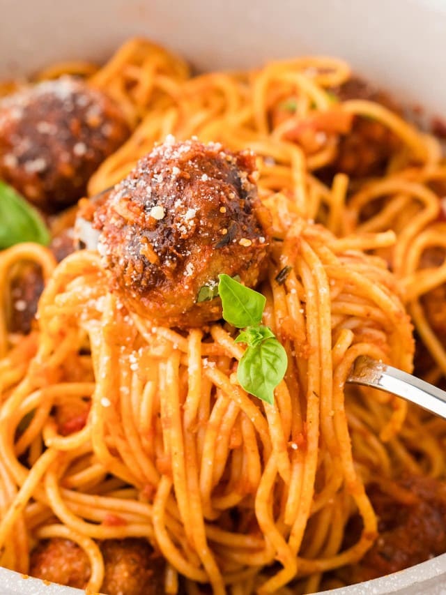Easy Spaghetti and Meatballs Made from Scratch