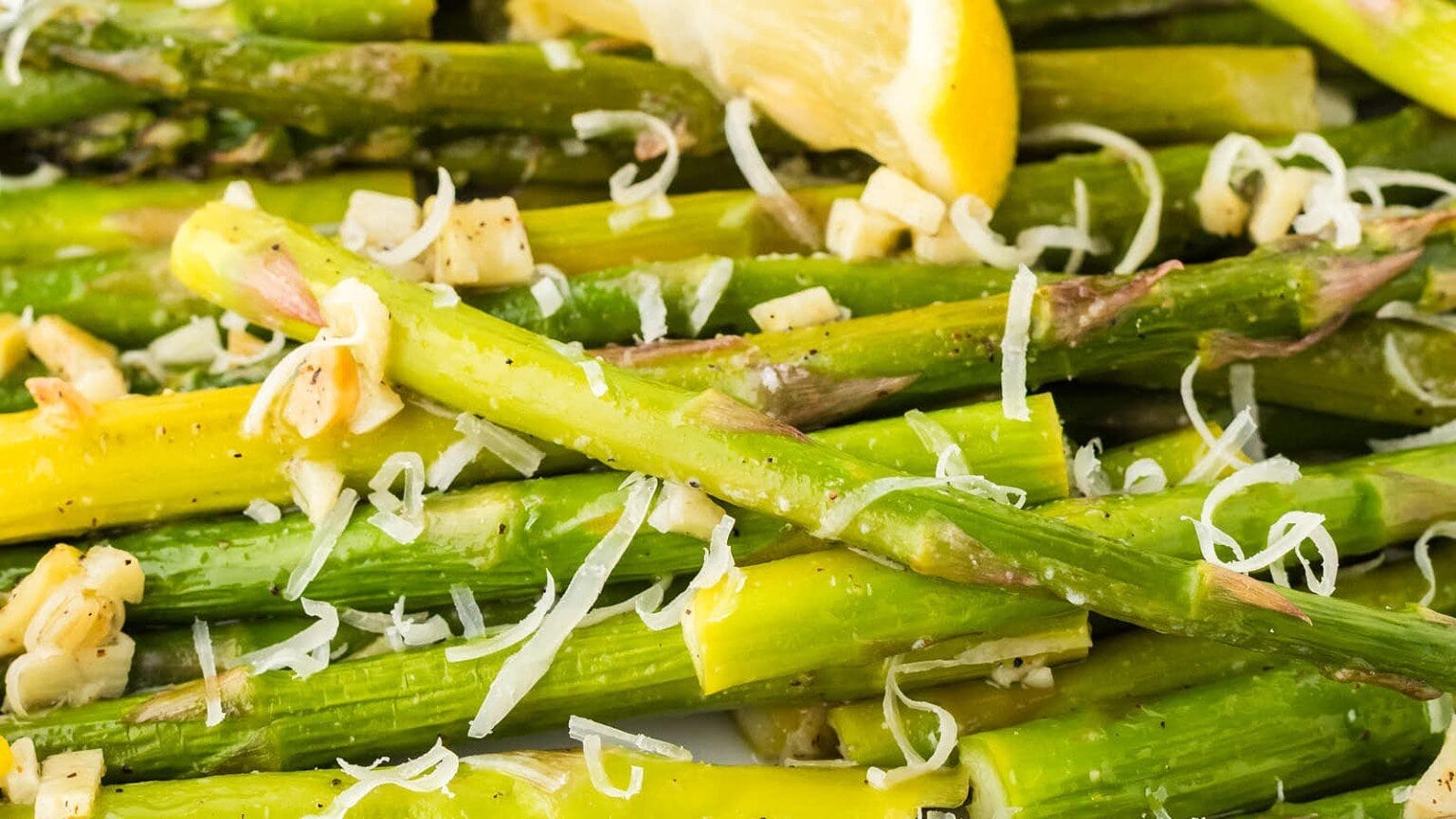 Easy Oven Roasted Asparagus With Garlic and Butter (15 Min!)